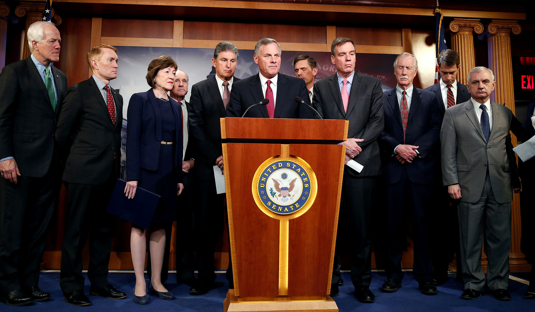 Russia Investigation: GOP-Controlled Senate Committees Undermine ...