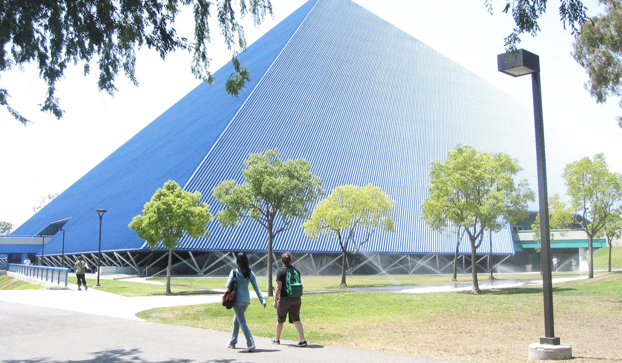 CSU Long Beach Mascot Controversy: Human Mascots All Bad | National Review