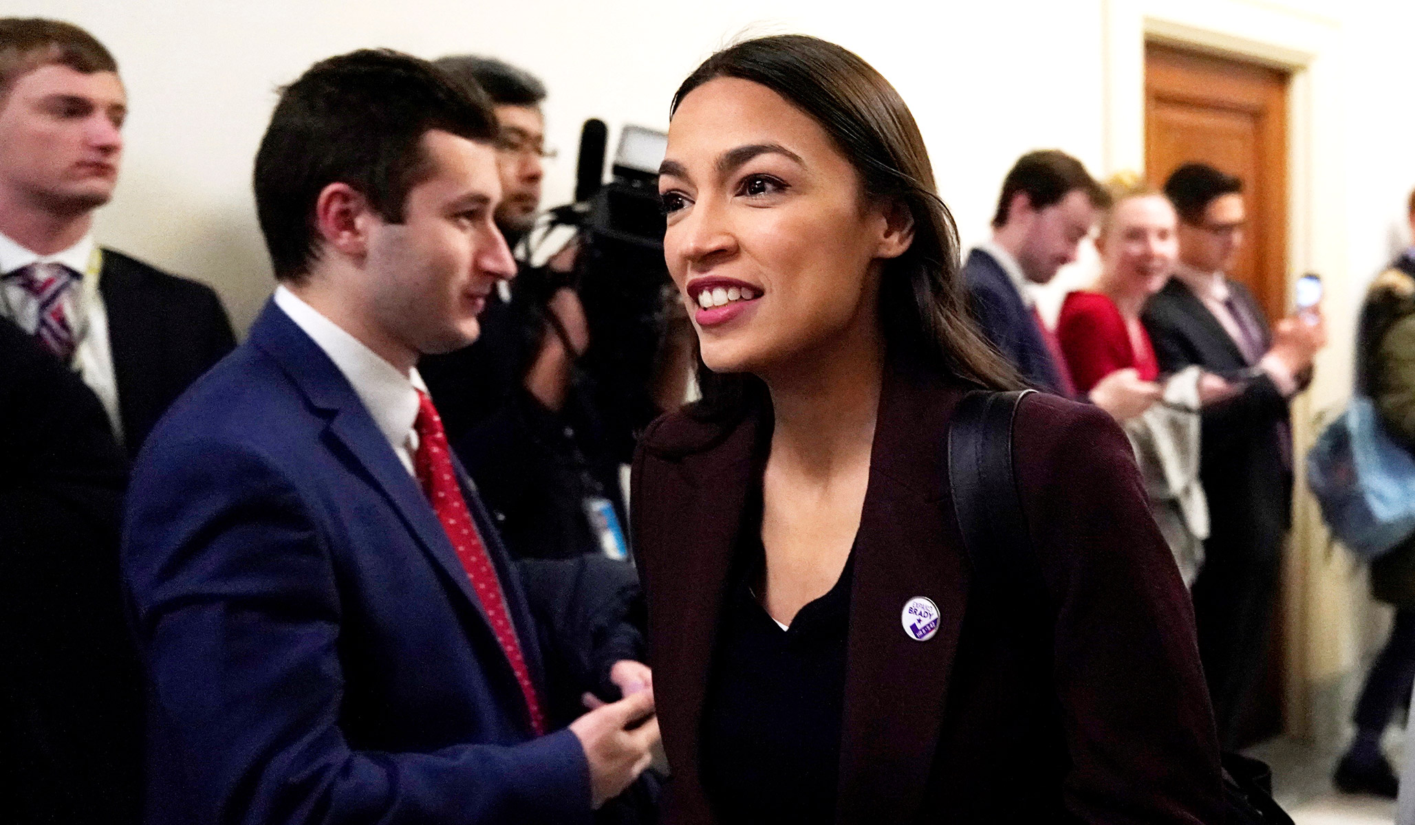 Alexandria Ocasio-Cortez Holocaust Remarks Divide Congressional ...