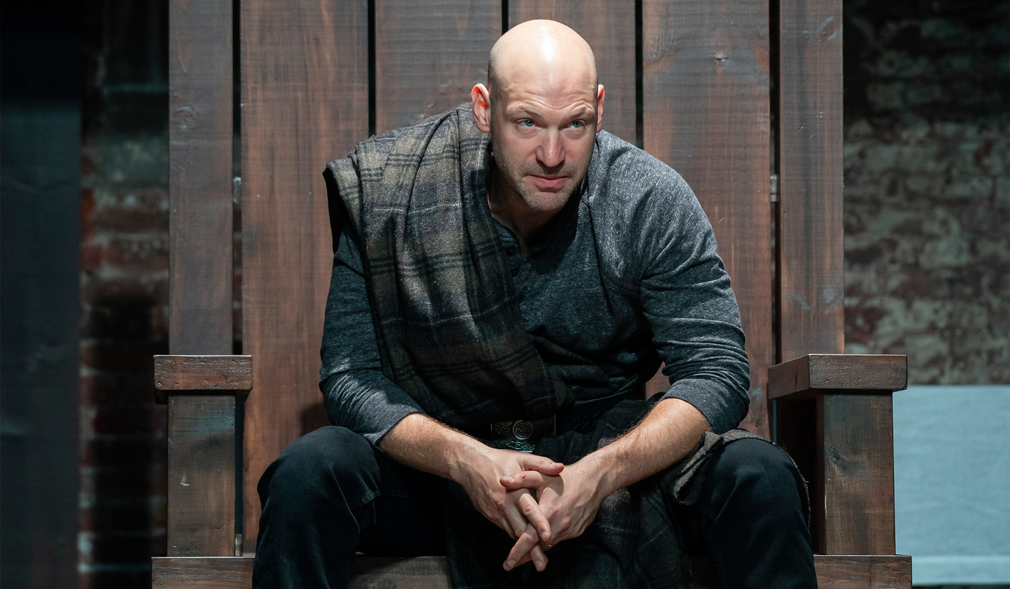 Theater Review: 'Macbeth' Director John Doyle's Incisive Take ...