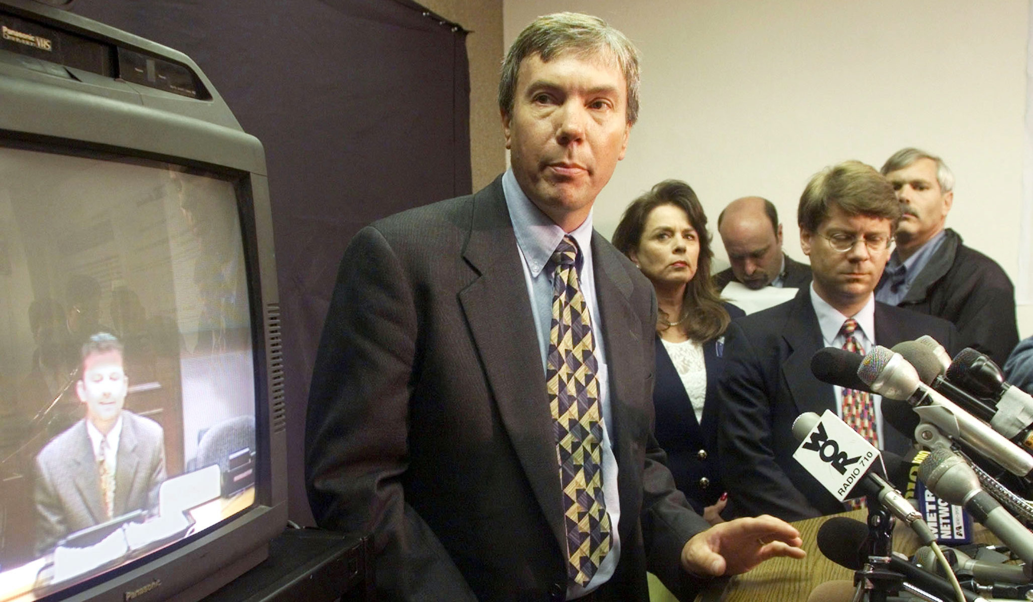 Book Review: ‘The WEIRDEST People in the World’ Audacious and ...