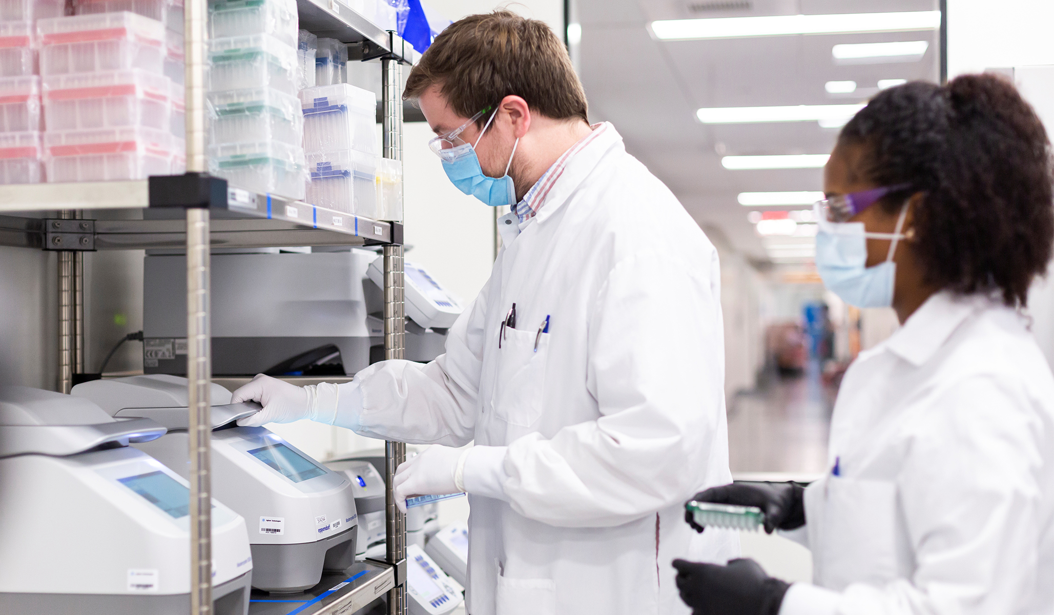 Coronavirus Vaccine: Moderna to Request Emergency FDA Approval ...