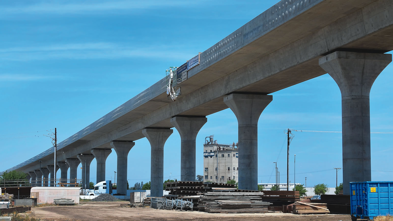 The California Infrastructure Dream | National Review