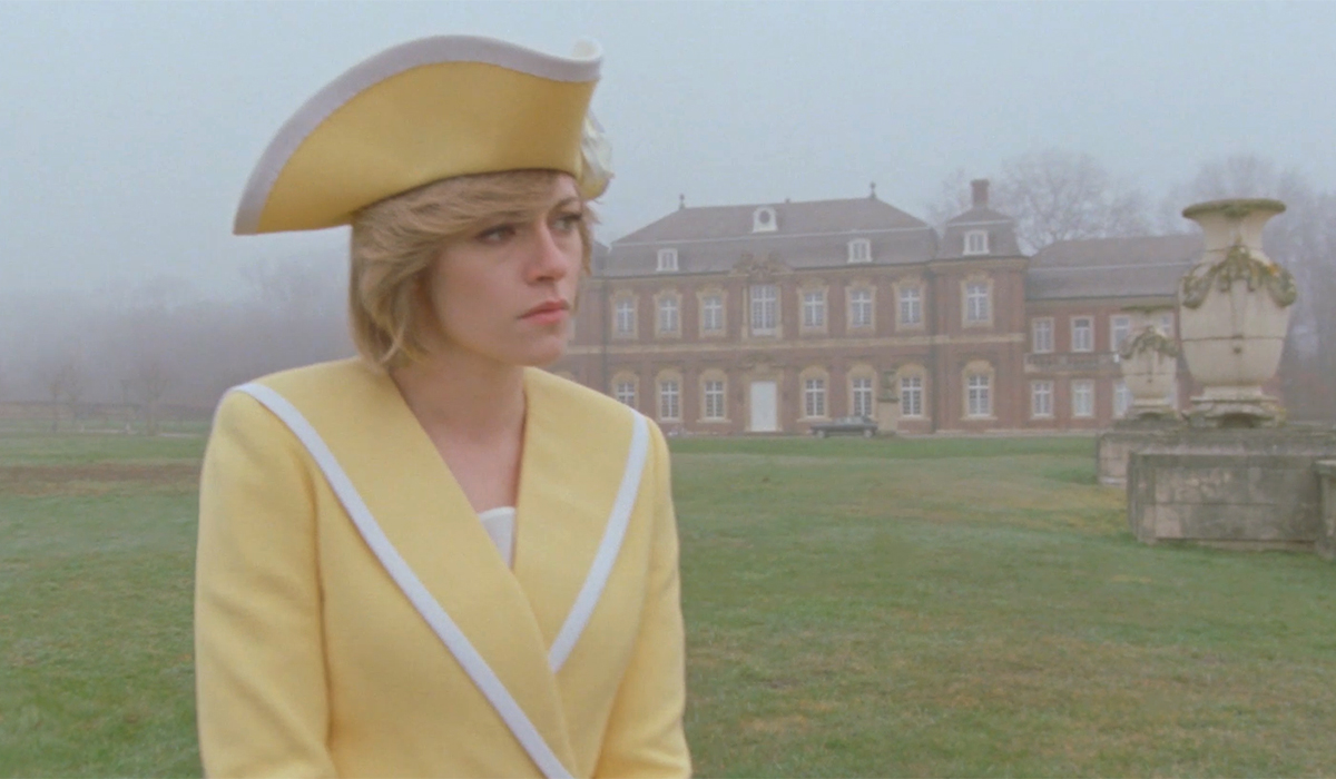 Movie Review 'Spencer': Clever Balance of Dream, Nightmare, and ...