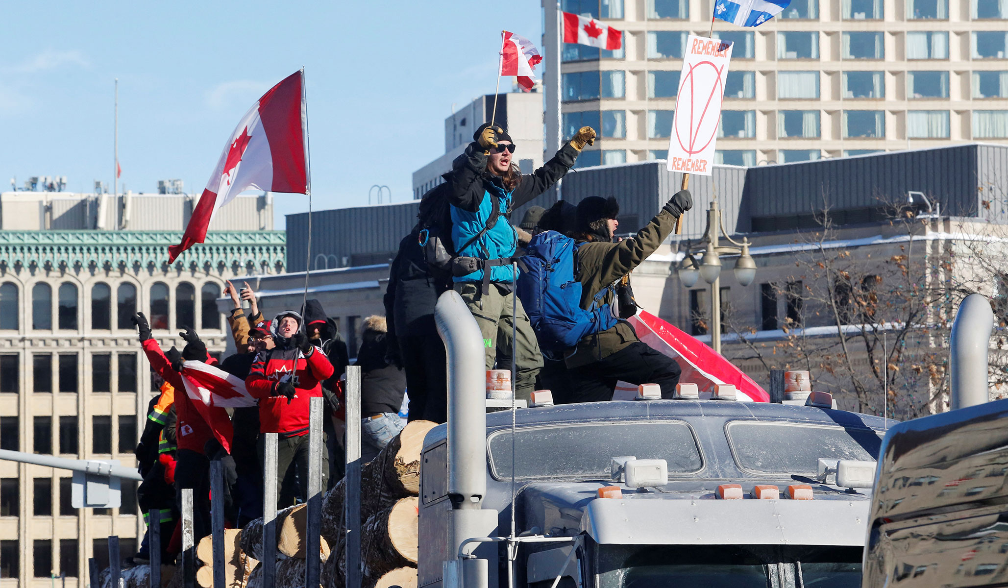 Truck Convoy Protest: Canada Unlocks 'Vast Majority' of Bank Accounts ...