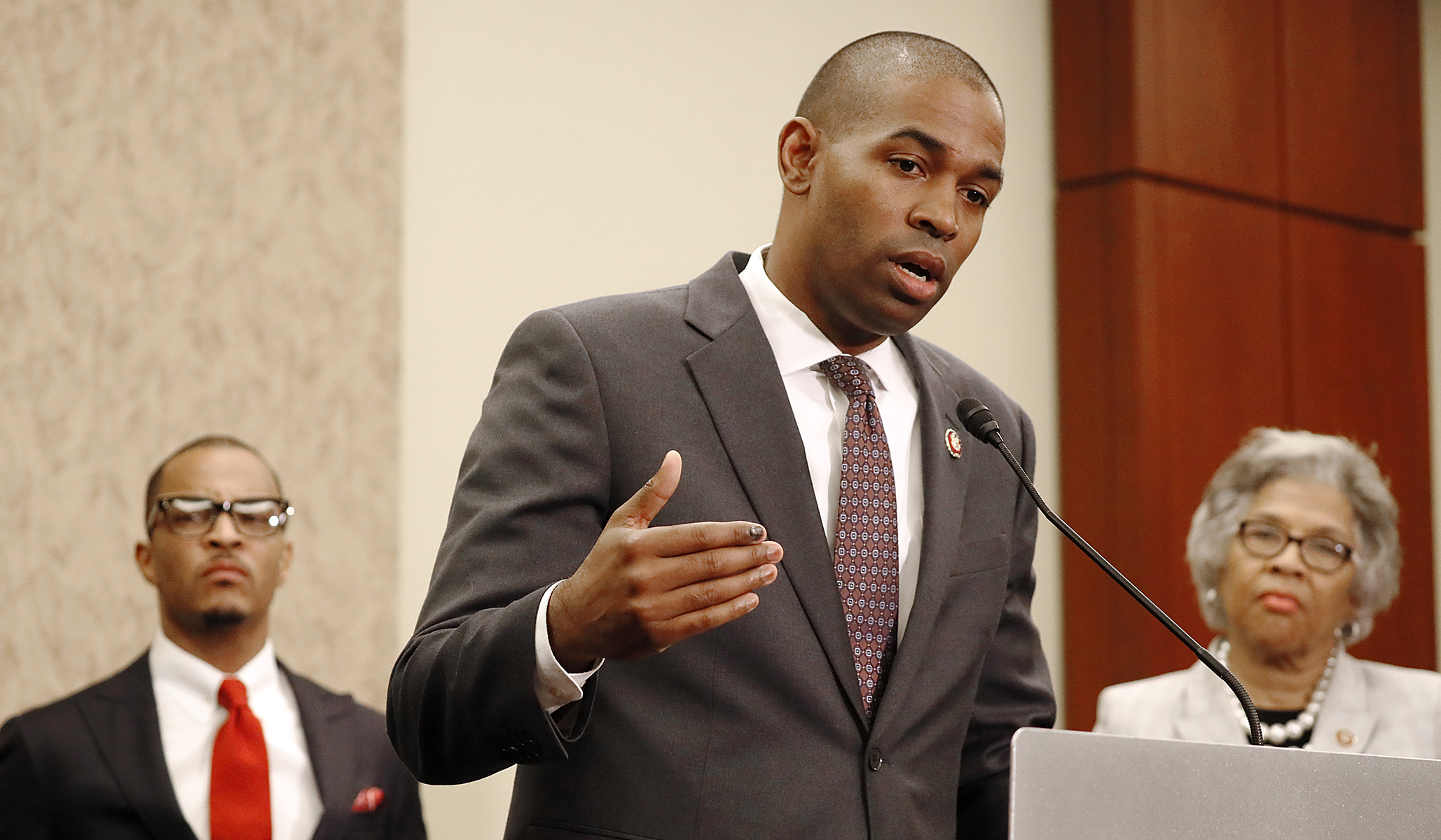 Antonio Delgado Abandons Congress to Be Kathy Hochul's Lieutenant ...