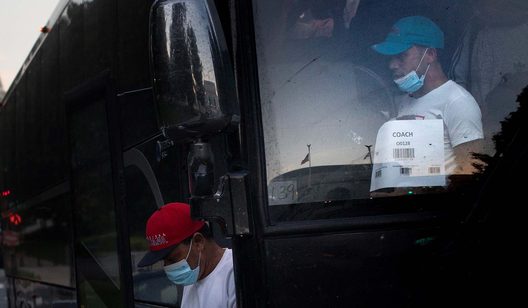 First Bus of Illegal Immigrants From Texas Arrives in New York City ...