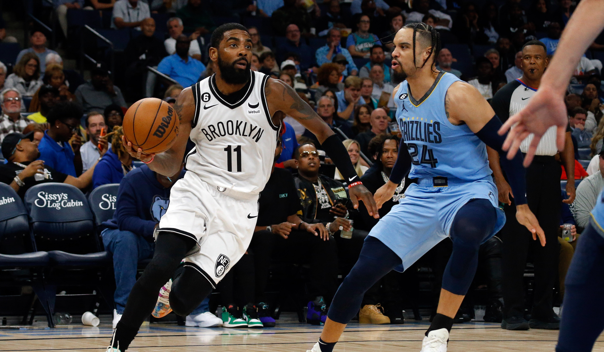 NBA Star Kyrie Irving Posts Tweet Promoting Anti-Semitic ‘Documentary ...