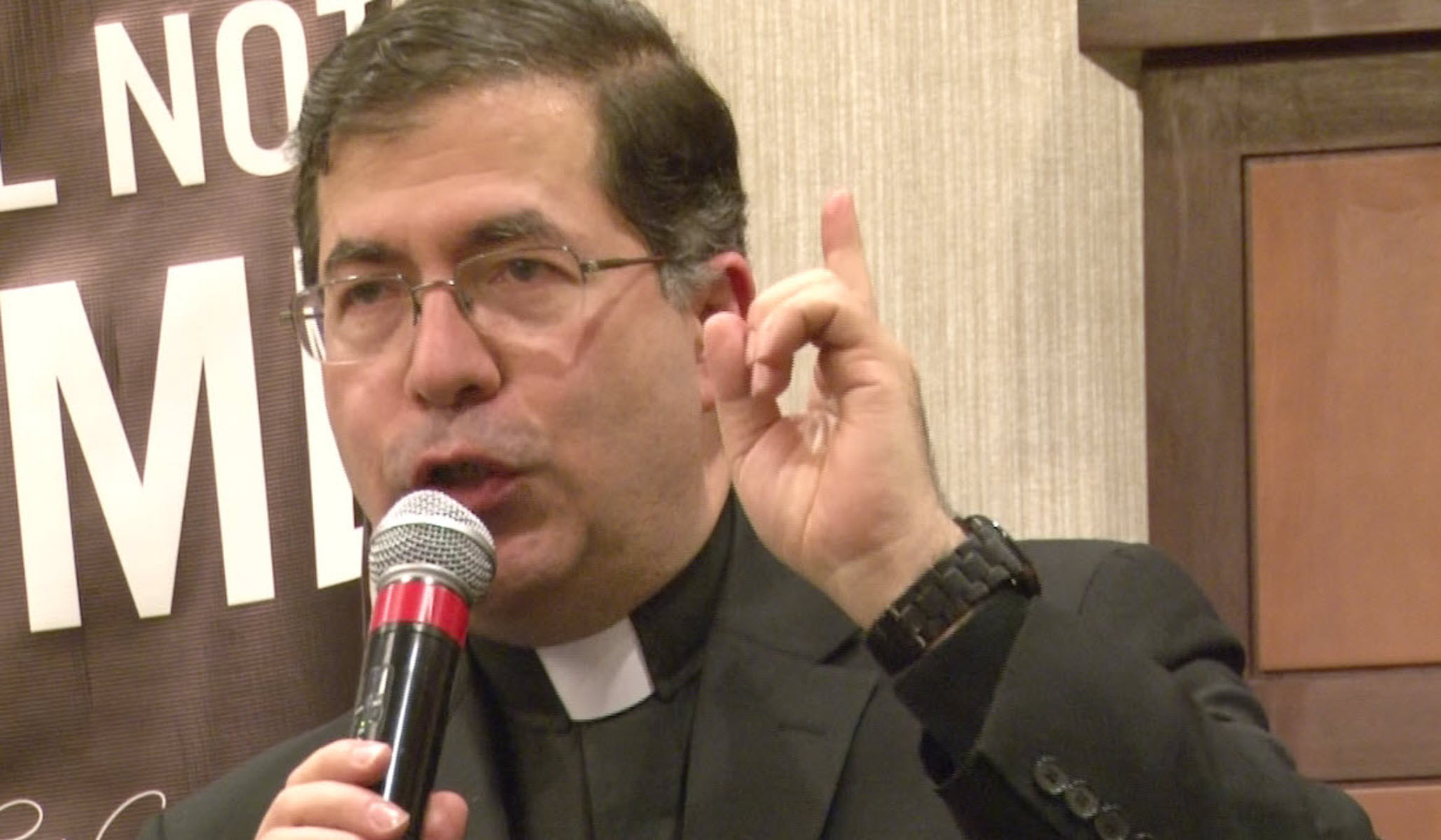 Fr. Frank Pavone: Vatican Laicizes Pro-Life Priest | National Review